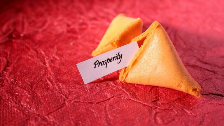 How to Become a Fortune Cookie Writer in 5 Easy Steps – Willow Writes